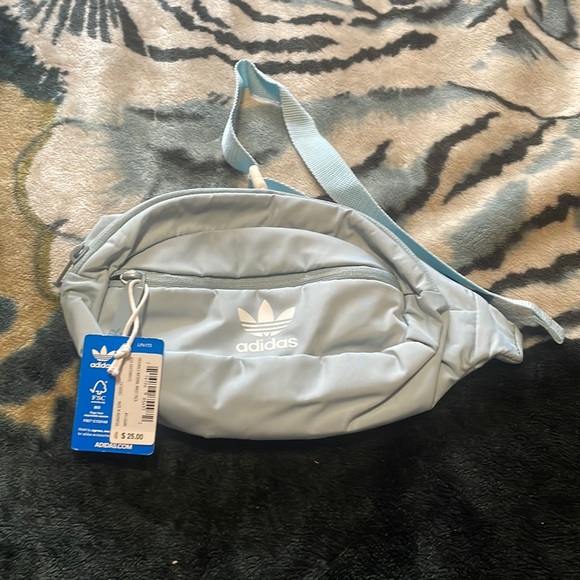adidas | Bags | Adidas Fani Pack | Poshmark
